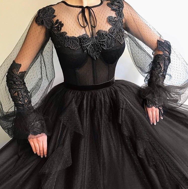 Siyah abiye elbise modelleri – Siyah Balo elbiseleri